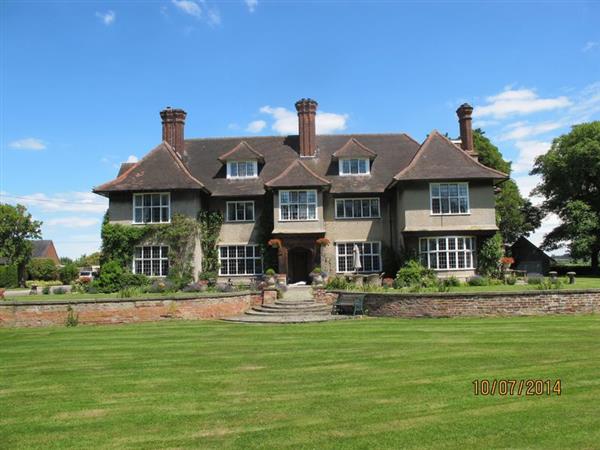 6 acres, Hilton, Derby, Derbyshire, DE65 5GA - UKLandandFarms.co.uk