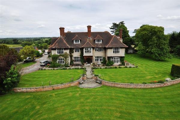 6 acres, Hilton, Derby, Derbyshire, DE65 5GA - UKLandandFarms.co.uk