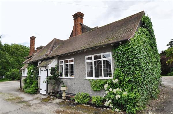 6 acres, Hilton, Derby, Derbyshire, DE65 5GA - UKLandandFarms.co.uk