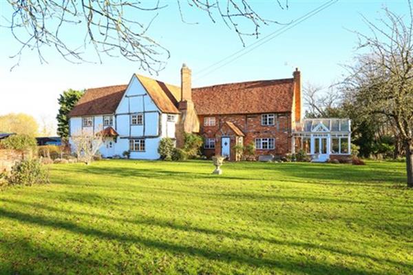 8.23 acres, Maidenhead, Berkshire, SL6 2HY - UKLandandFarms.co.uk