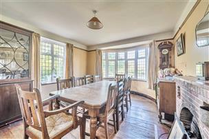 4.9 acres, Codford, Wiltshire - UKLandandFarms.co.uk