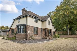 4.9 acres, Codford, Wiltshire - UKLandandFarms.co.uk