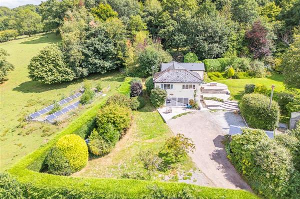 4.8 acres, Denewood, Clodock, Longtown, Hereford, Herefordshire - UKLAF