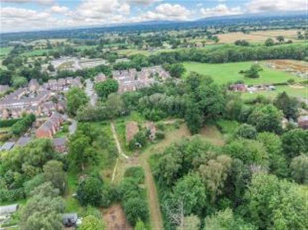 7.87 acres, Penley, Wrexham, North Wales - UKLandandFarms.co.uk